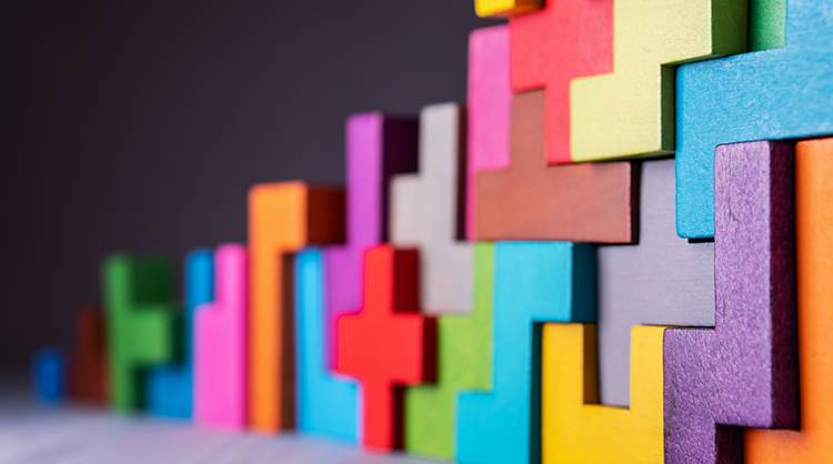 8 Color Palettes in Construction Logos That Work! | DesignMantic: The ...